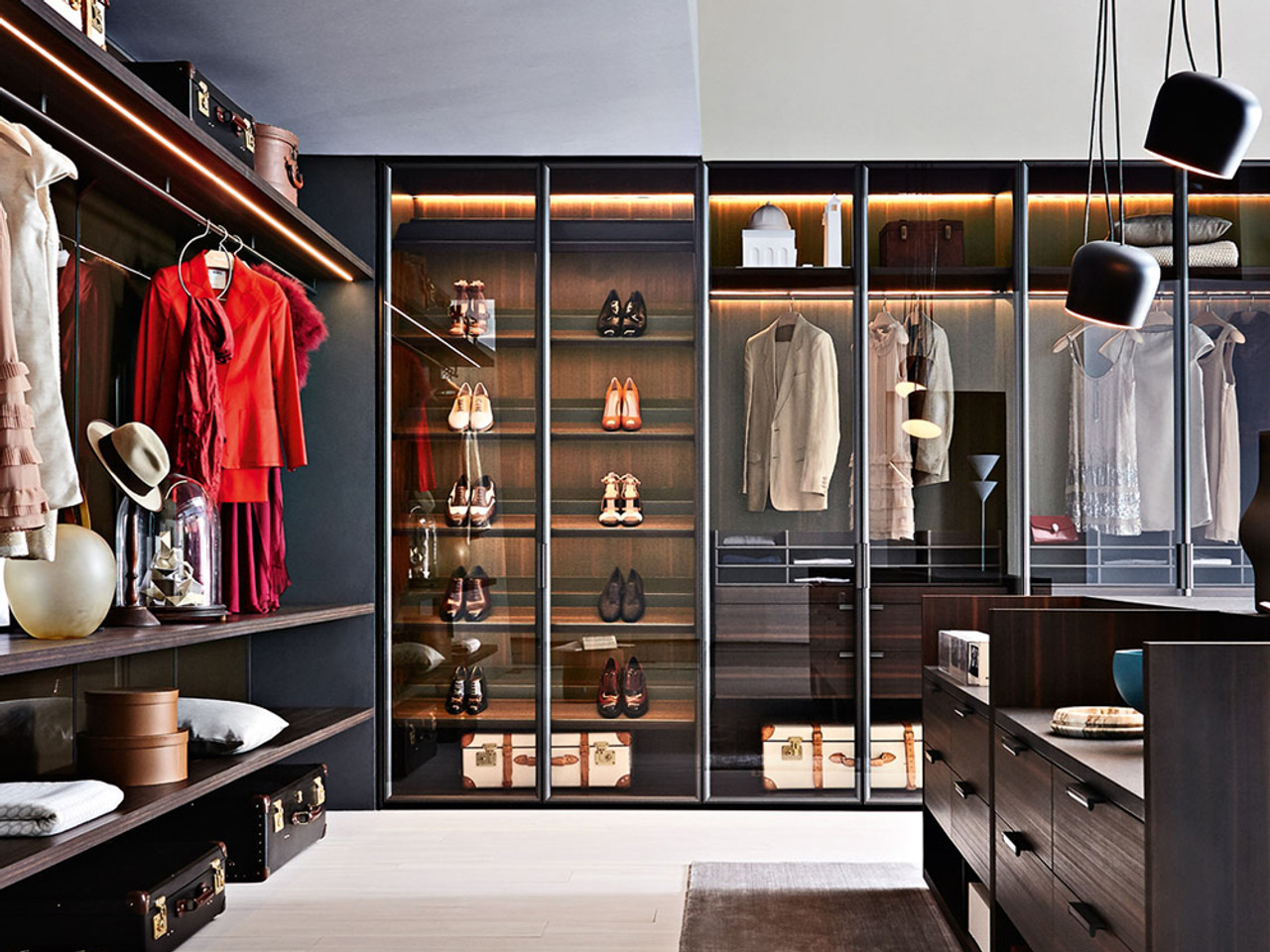 Frameless Partition Wardrobes – HANDY CREATIONS